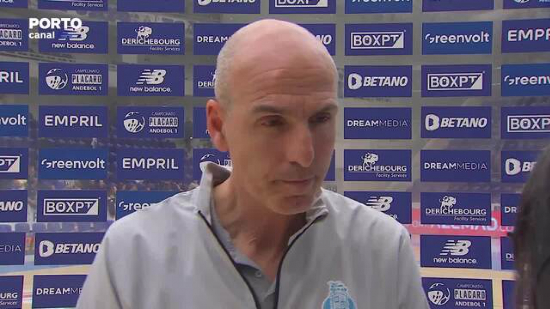 Carlos Resende sobre vitória ao Águas Santas: "Quando se jogo pelo FC ...