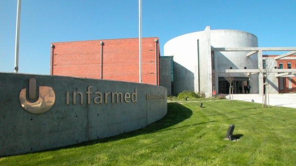 Infarmed ordena retirada do mercado de cosméticos L'Óreal que contêm ...