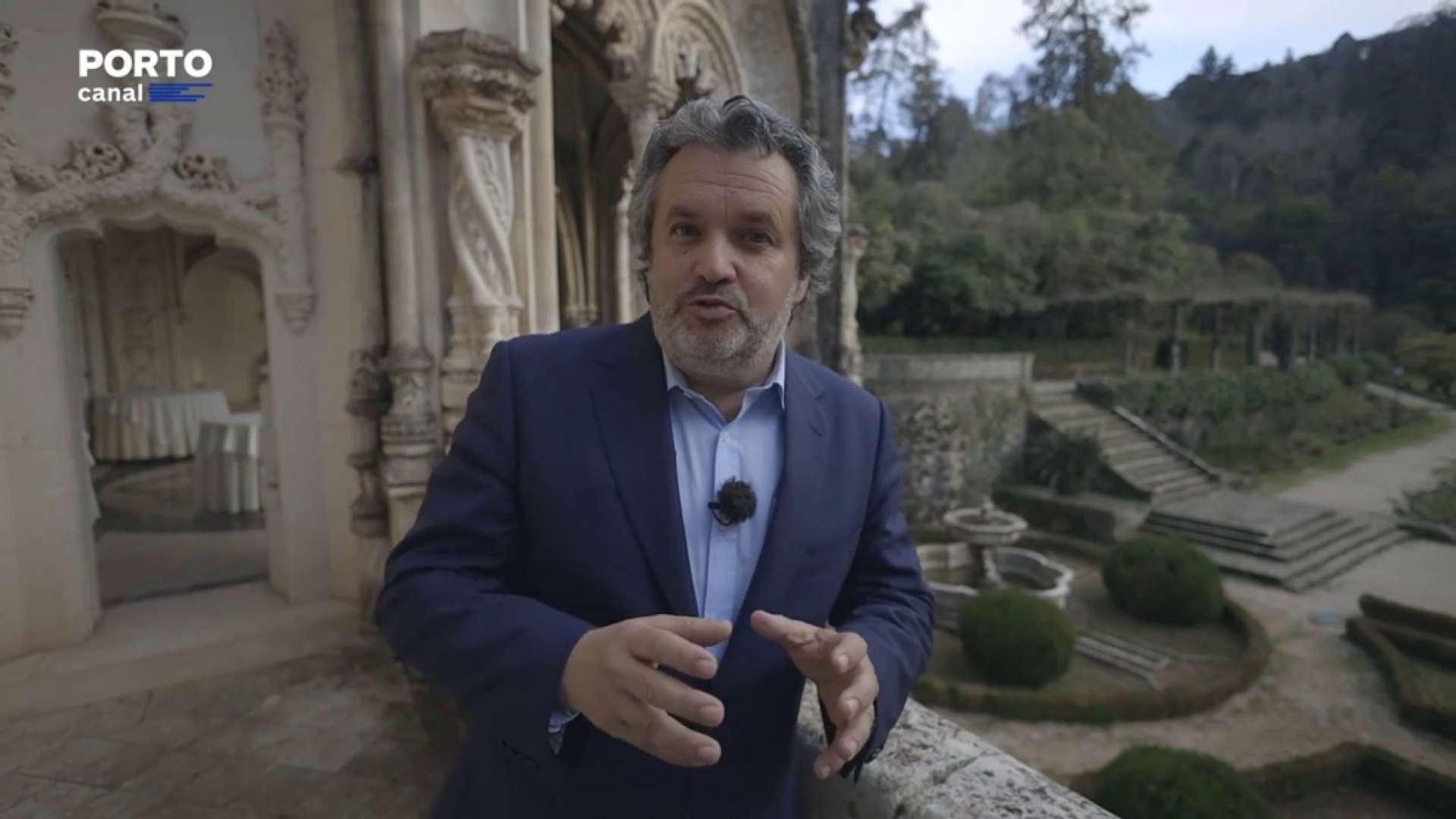 Conversas com História. Joel Cleto leva-o a conhecer o Palácio do Bussaco