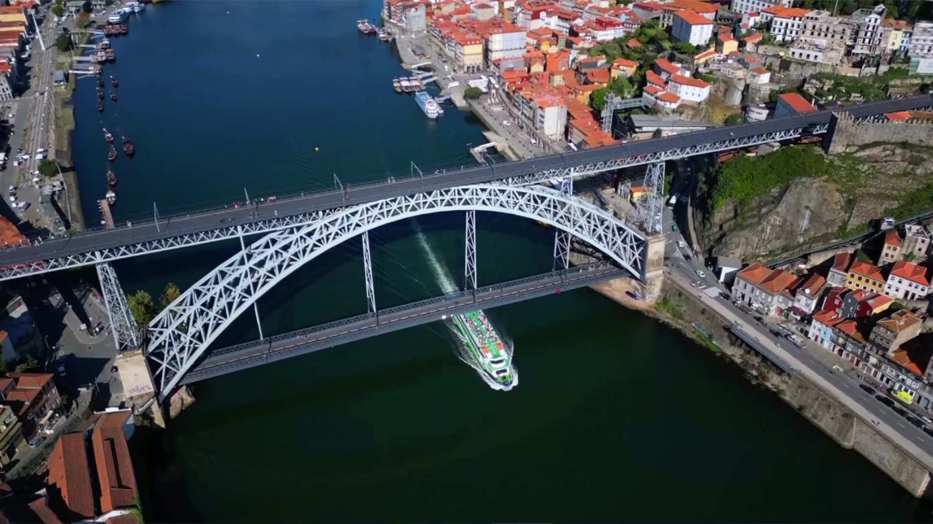 Caminhos da História na Ponte Luís I