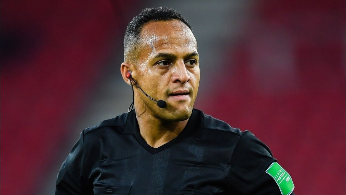 Ismail Elfath é o árbitro nomeado para o jogo de estreia de Portugal no ...