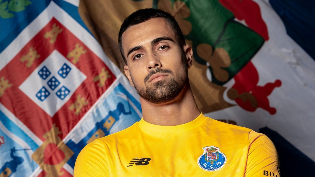 "Diogo Costa pode ser o melhor guarda-redes do mundo". Somam-se os ...