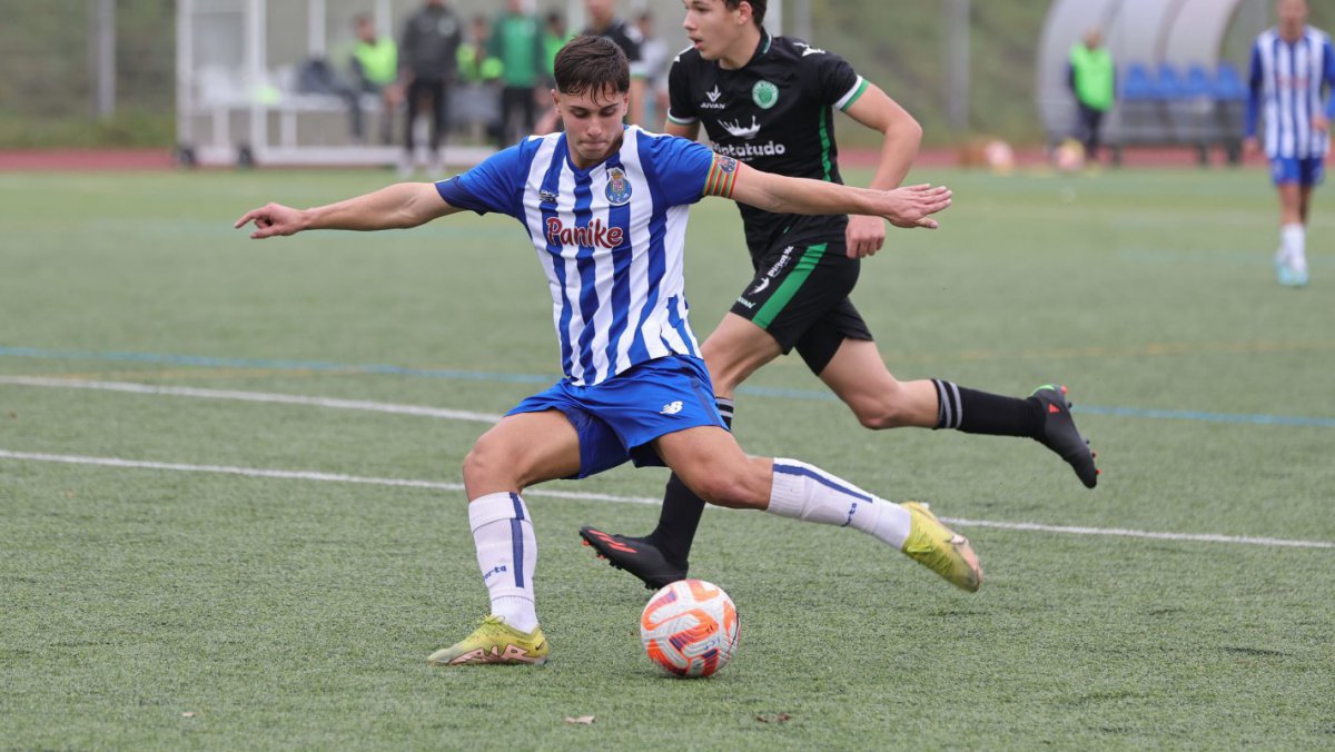FC Porto (Sub-17): Líder verga o lanterna vermelha