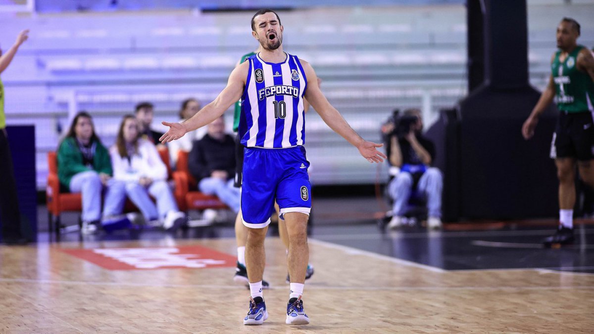 FC Porto (Basquetebol): Desaire no Clássico dita eliminação da Taça ...