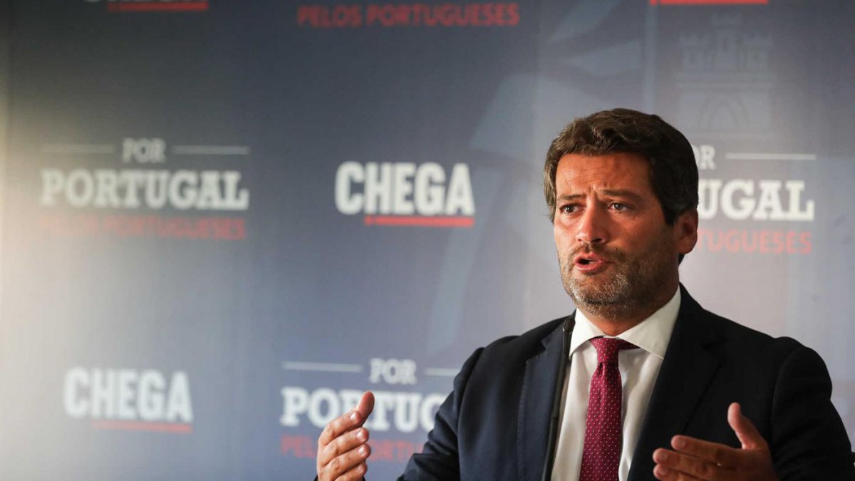 Chega quer ouvir no parlamento ministro das Finanças e ex-autarca ...