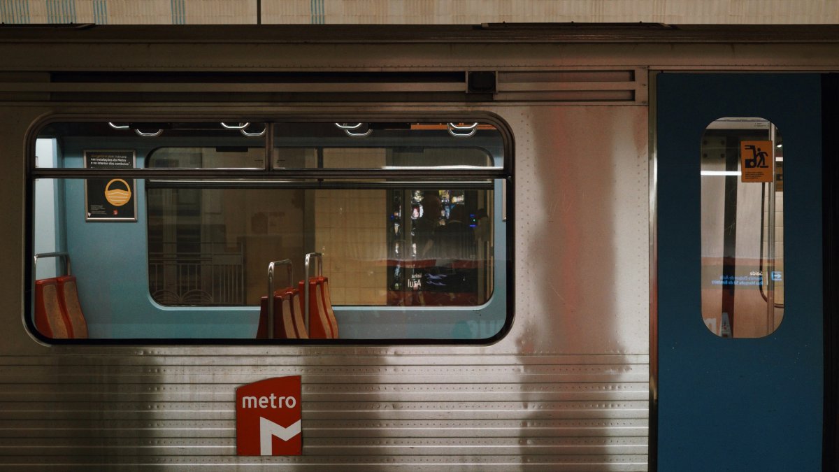 Linha Azul do metro de Lisboa fechada na deslocação do FC Porto à Luz
