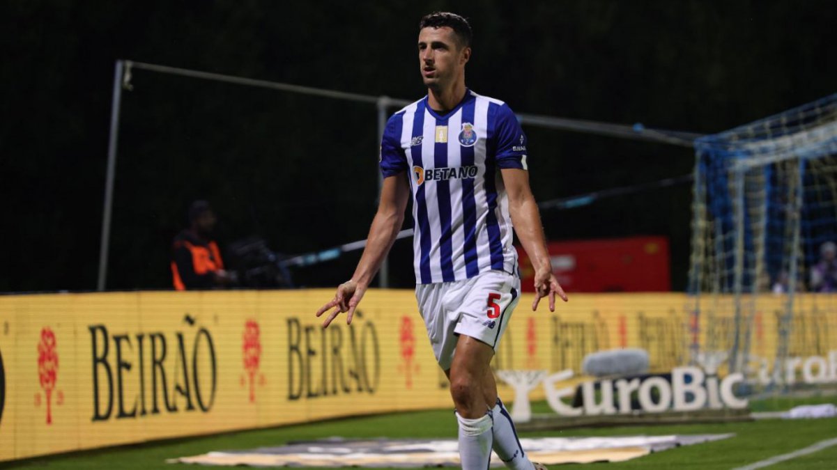 Marcano assegura vitória do FC Porto frente ao Arouca