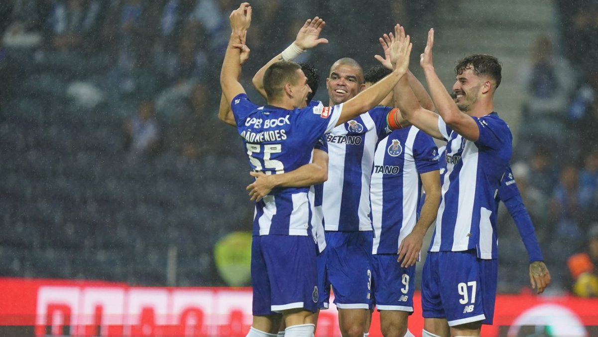 FC Porto lidera ranking da UEFA entre os portugueses