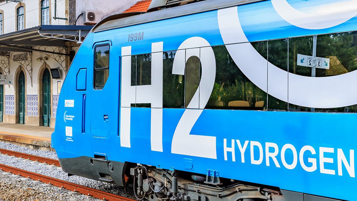 Primeiro comboio a hidrogénio em Portugal conclui fase de testes com ...