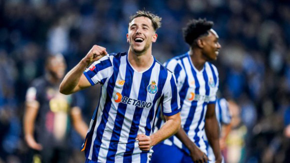 FC Porto: Nico González inaugura o marcador em Belgrado