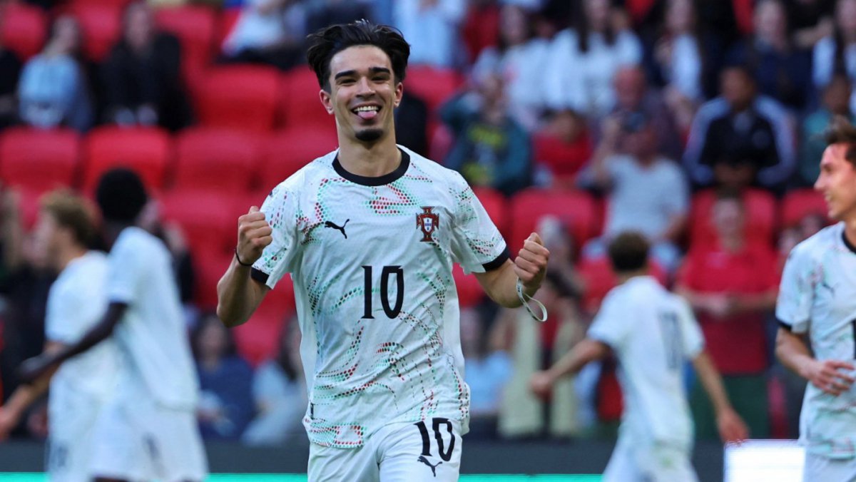 FC Porto (Sub-17): Mateus Mide estreia-se a marcar no Euro