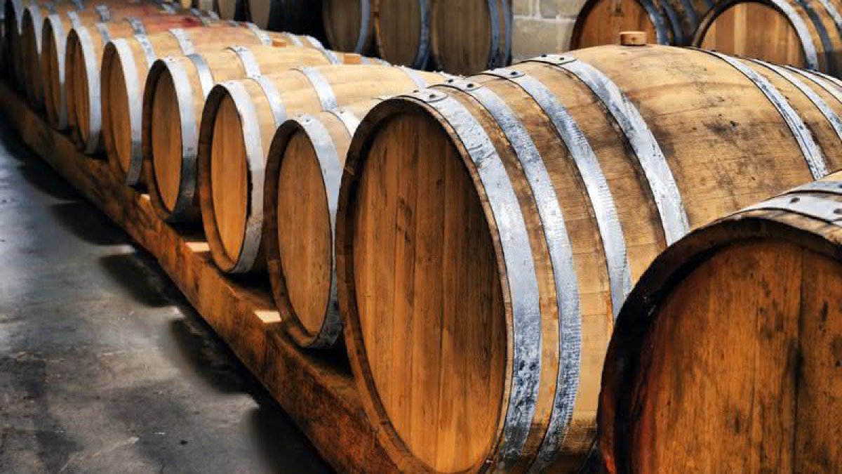 PCP propõe compra de 15 mil pipas pelo Estado para atenuar crise ...