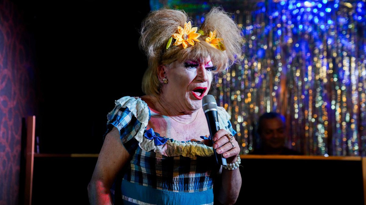 Nany Petrova é a “avó” das Drag Queens no Porto